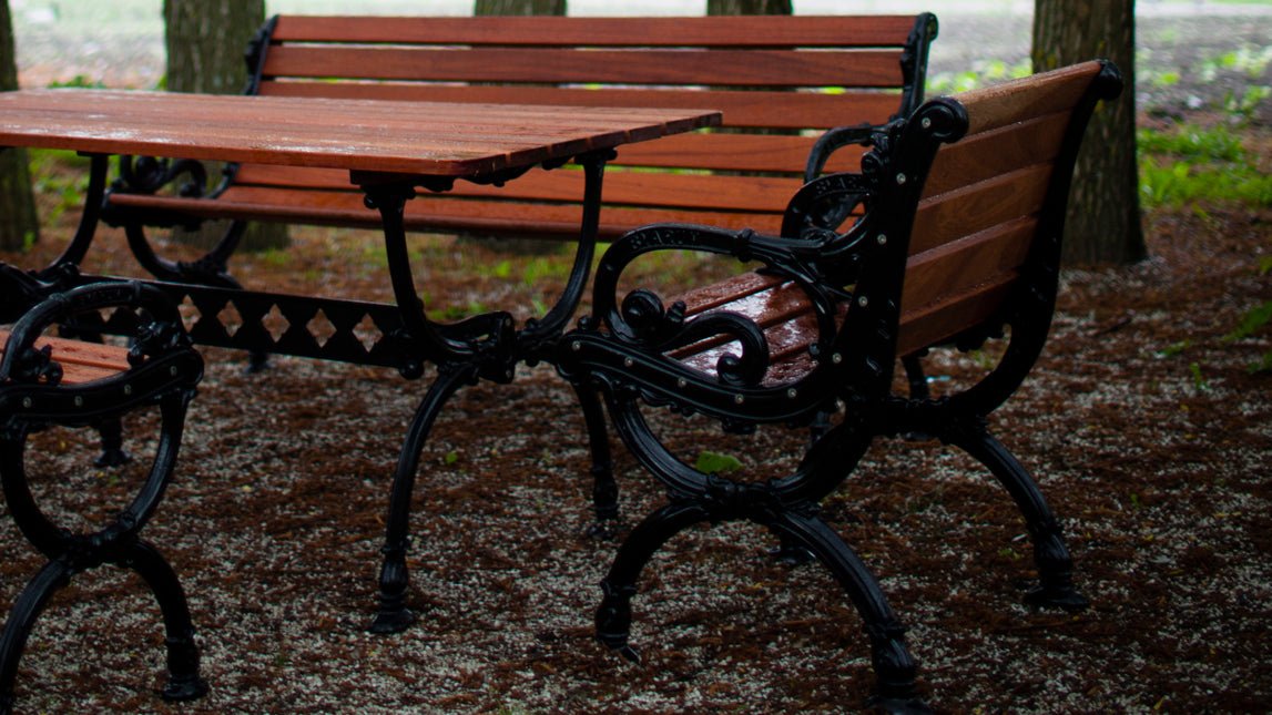 Skruv till Byarum soffa och Byarum fåtölj – Byarums bruk